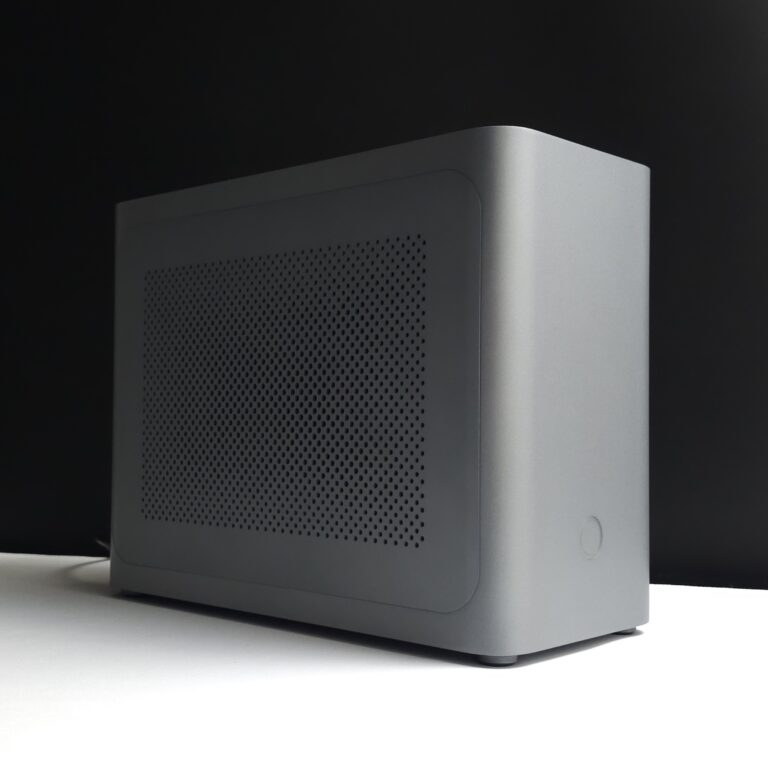 IQUNIX ZX-1 - Caselabs